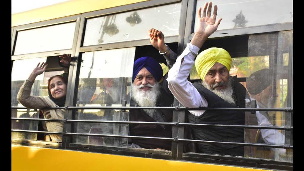 Guru Nanak’s birth anniv: Year’s largest jatha of 2,447 Sikhs leaves ...